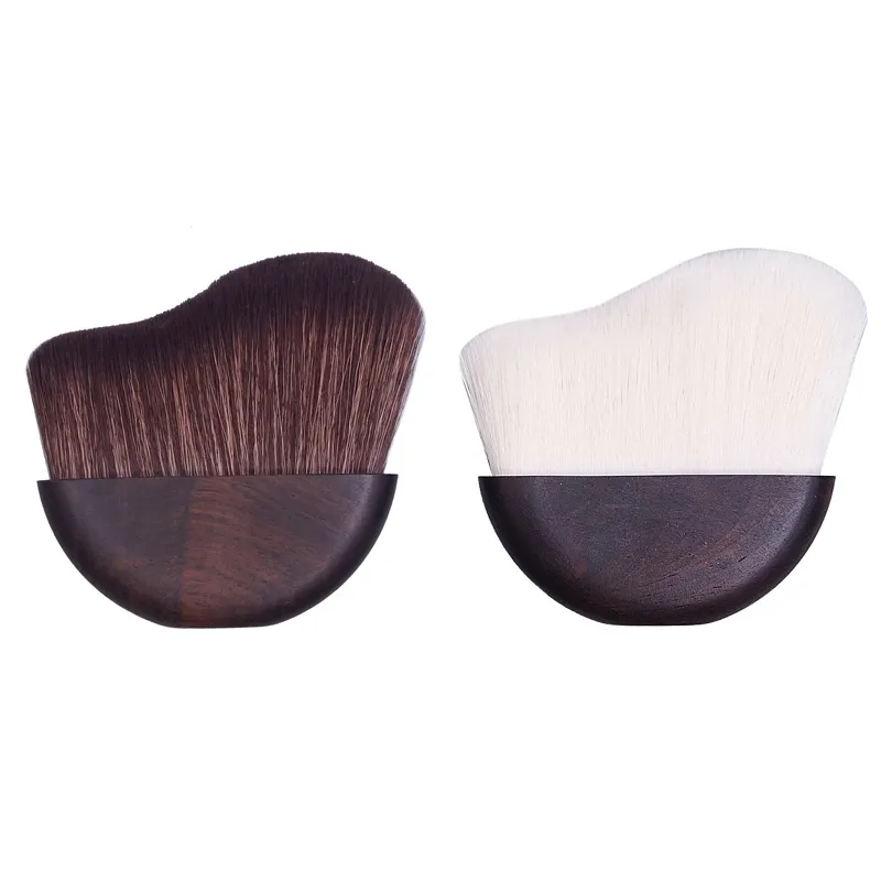 Compact Makeup Brush is Your Perfect On-the-Go Beauty Companion - Fay Brush