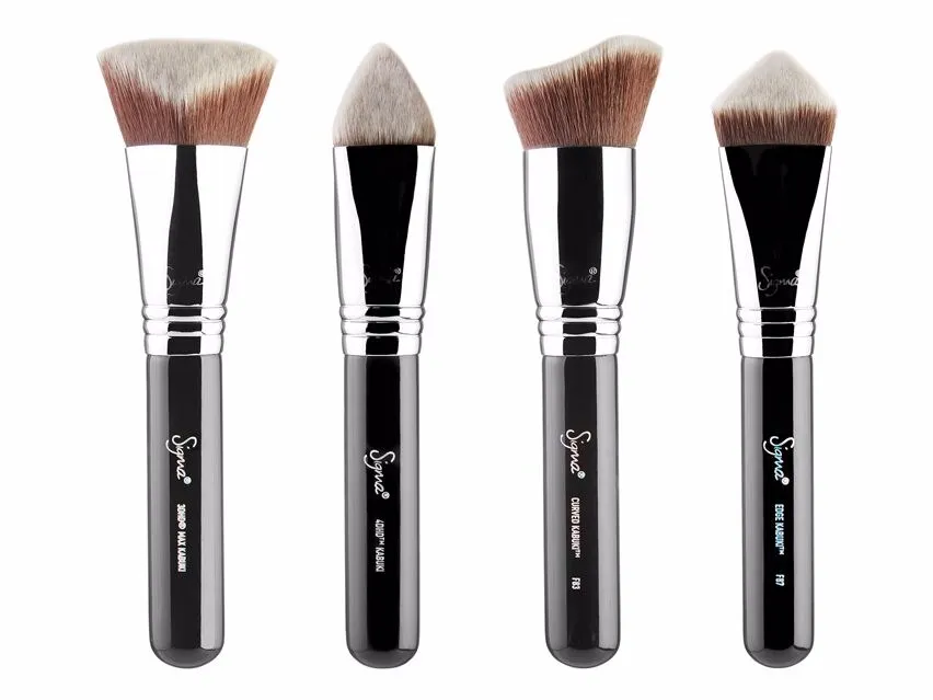 What Is A Kabuki Brush and How to Use?