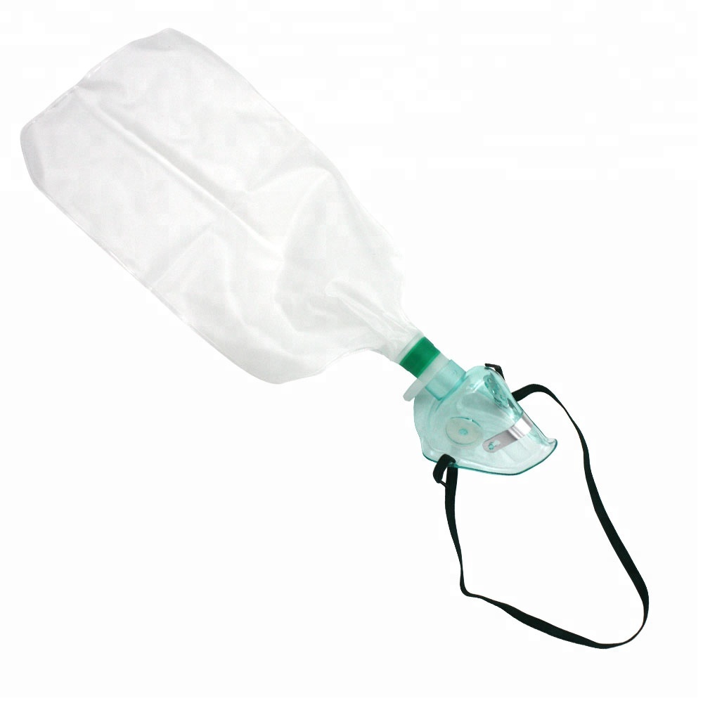 Medical non-rebreather oxygen mask with reservoir bag