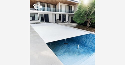 Custom Home Rolling Shutter Pool Cover | Water Crown