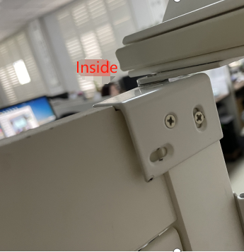 Use of Pivot Hinge in Plantation shutter - 菏泽环宇家居用品有限公司