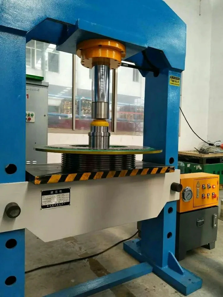 Kone Gearless Elevator Traction Machine MX20 | Potensi Elevator