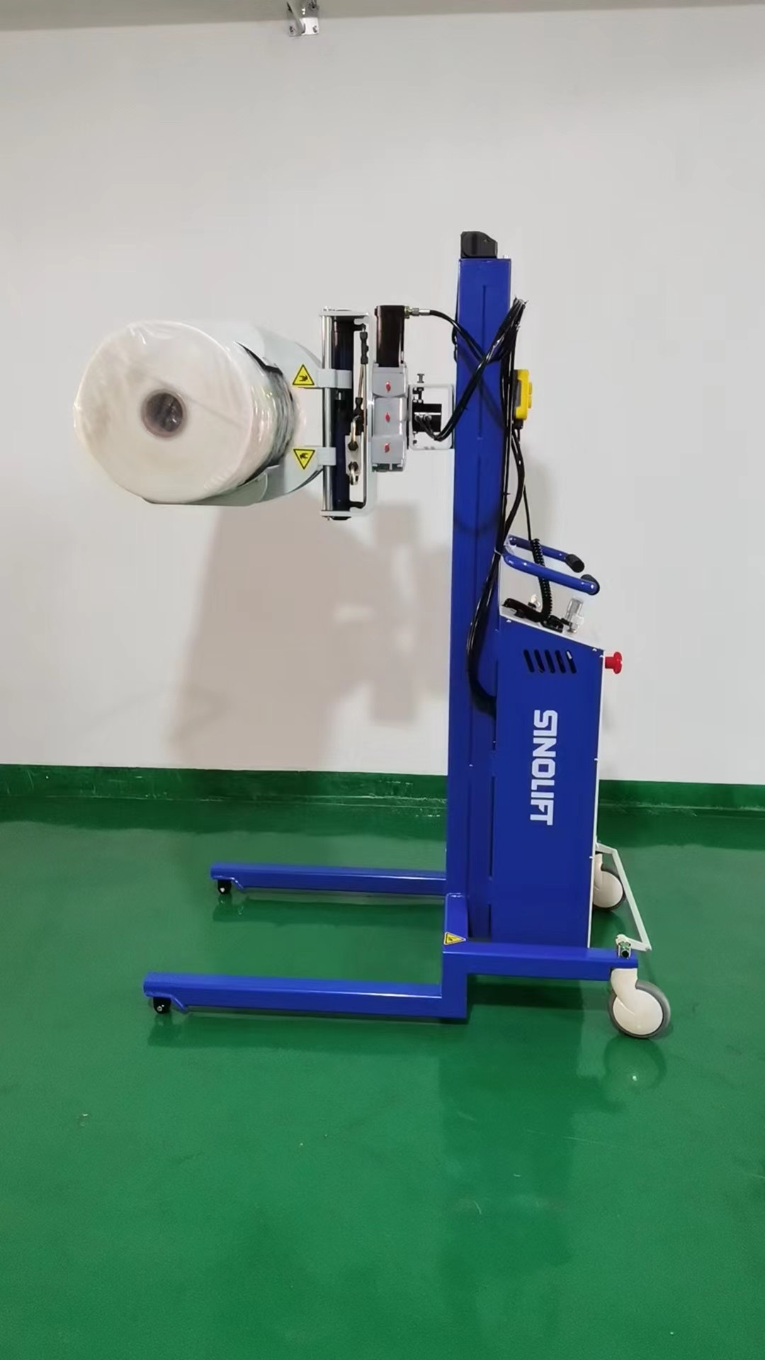 Choosing the right lifting and handling equipment for material handling ...