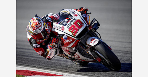 How to ride a motorcycle safely in windy conditions - TTKIN