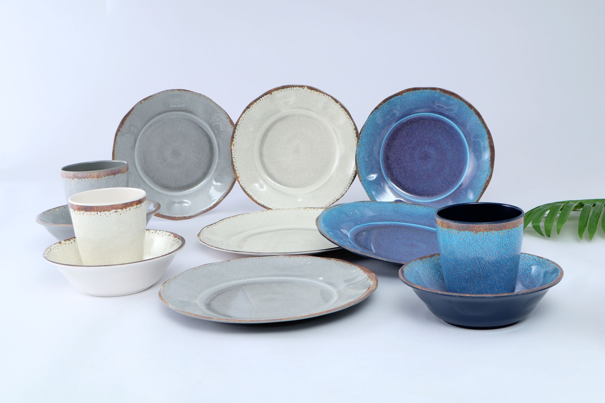 What Is Melamine Made Of? - JINJIANG SEBEST HOUSEWARES CO.,LTD.