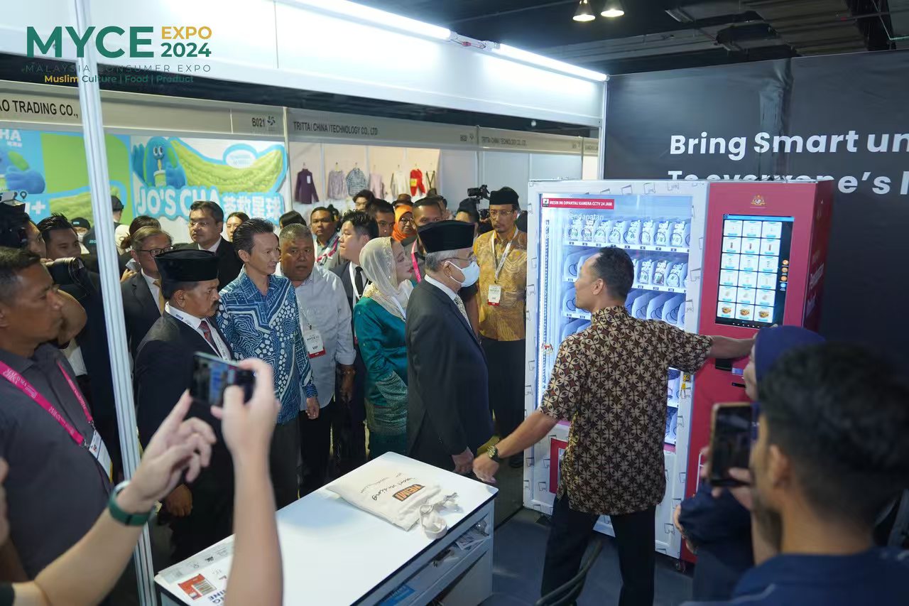Empowering Grassroots Entrepreneurs: 2024 Malaysia Vending Machine and ...