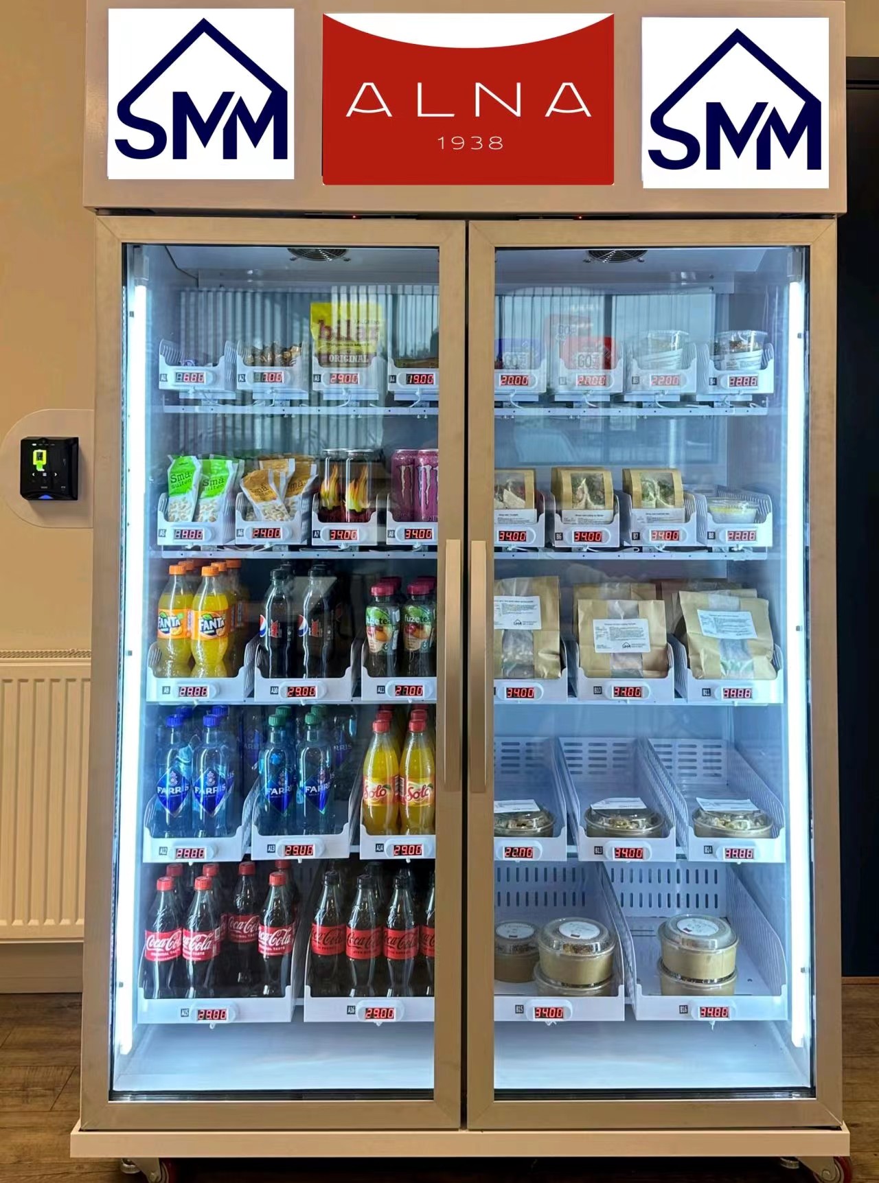 Smart Fridge Vending Machine in Singapore - Guangzhou Micron Vending ...