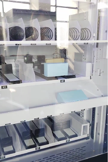 WEIMI Smart Vending Machine for Electronic Products in Iraq