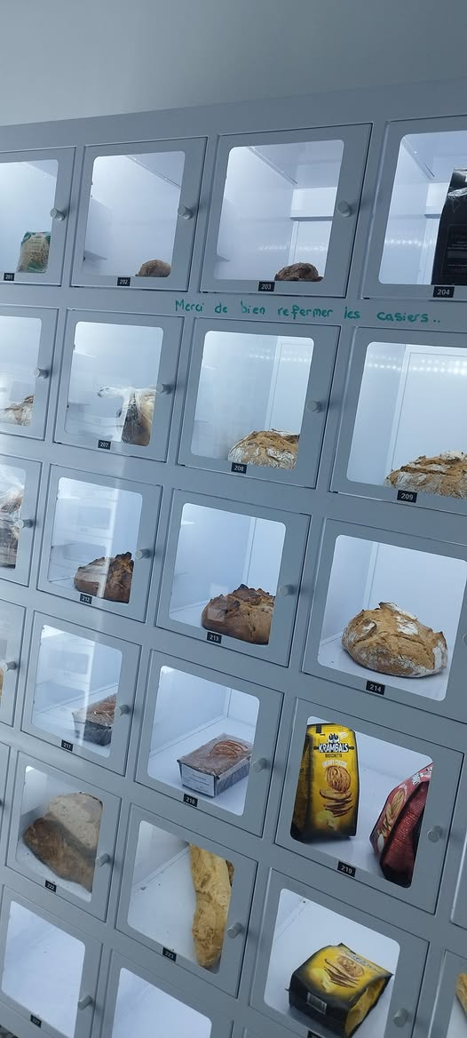 Selling Bread with Smart Vending Machines in Poland