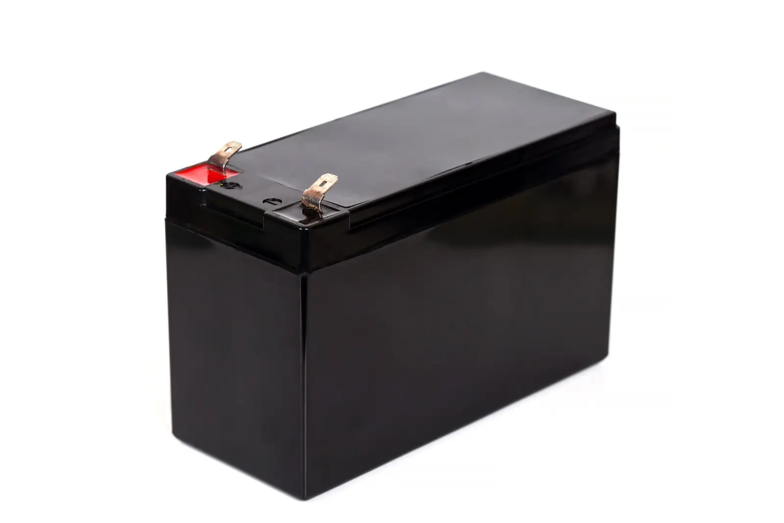 Why Lithium Batteries Outperform Lead-Acid in Energy Storage？