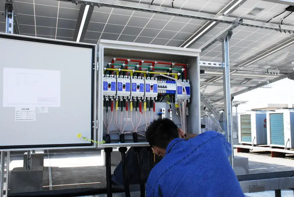 What Is A Photovoltaic Combiner Box And Its Function