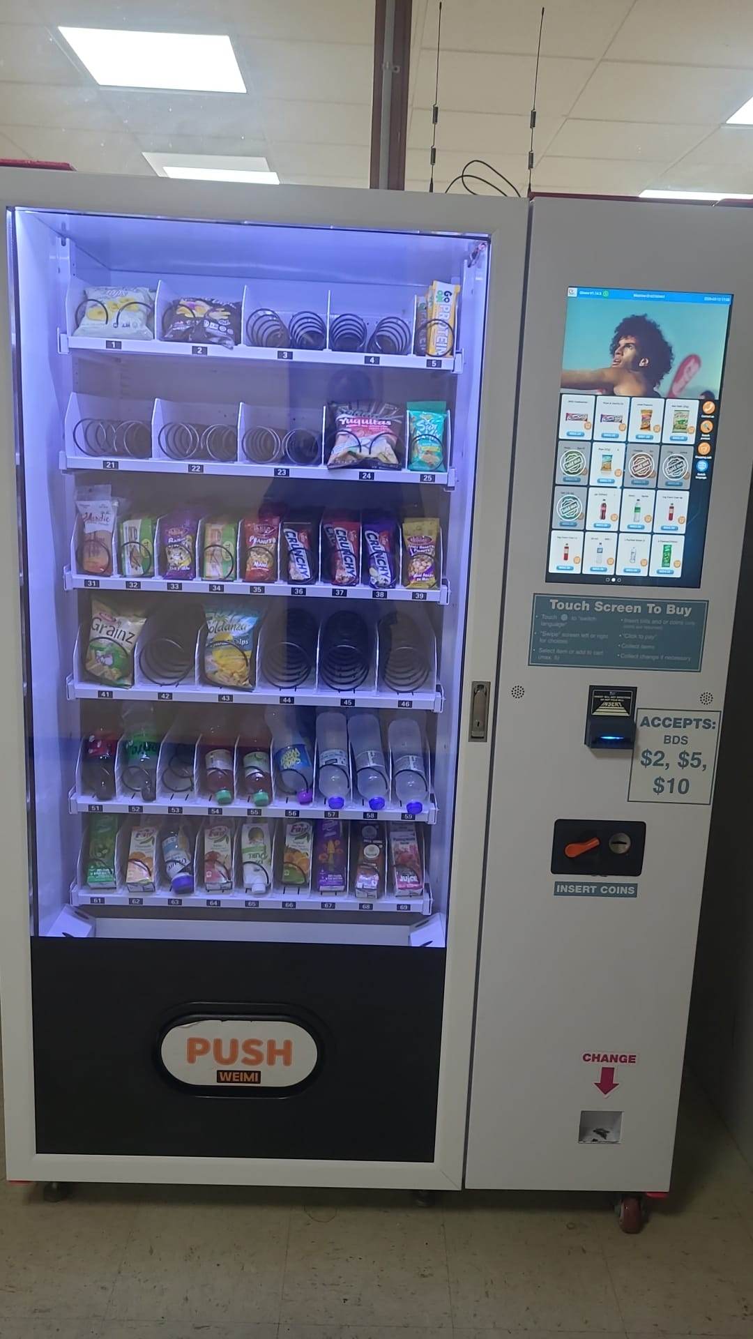 Barbados Vending Machine with Cash Payment & Screen