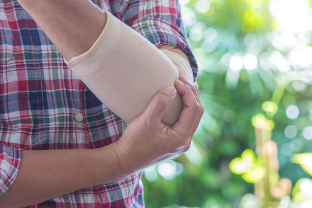 How to Wear an Elbow Brace