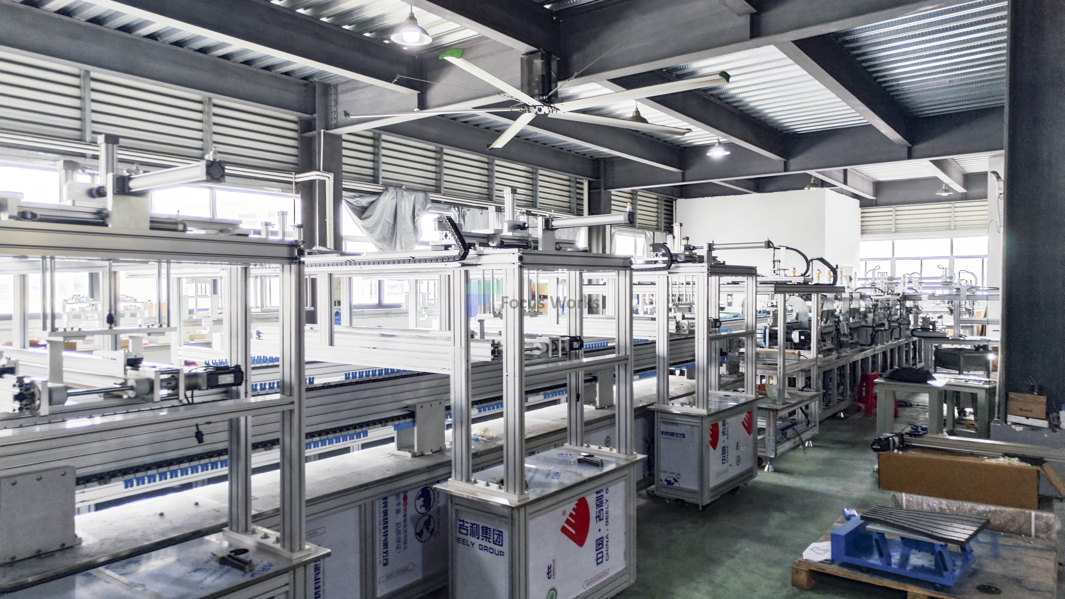 Automatic Y-site infusion set assembly and packaging machine ...