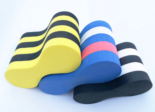 benefits of using a swimming pull buoy float for exercise | HYHeva