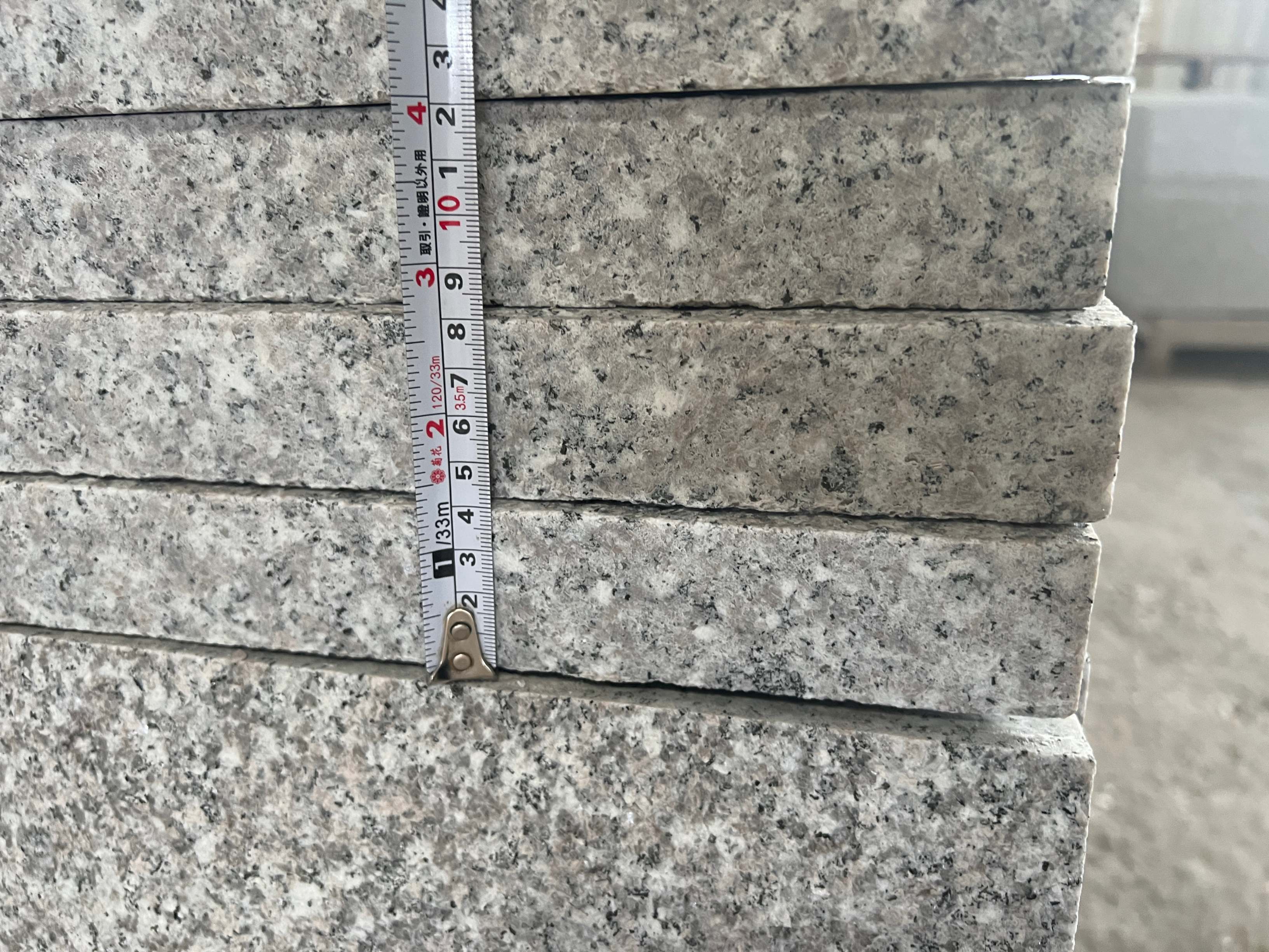 China Limbara 636 Granite Paver - raise stone