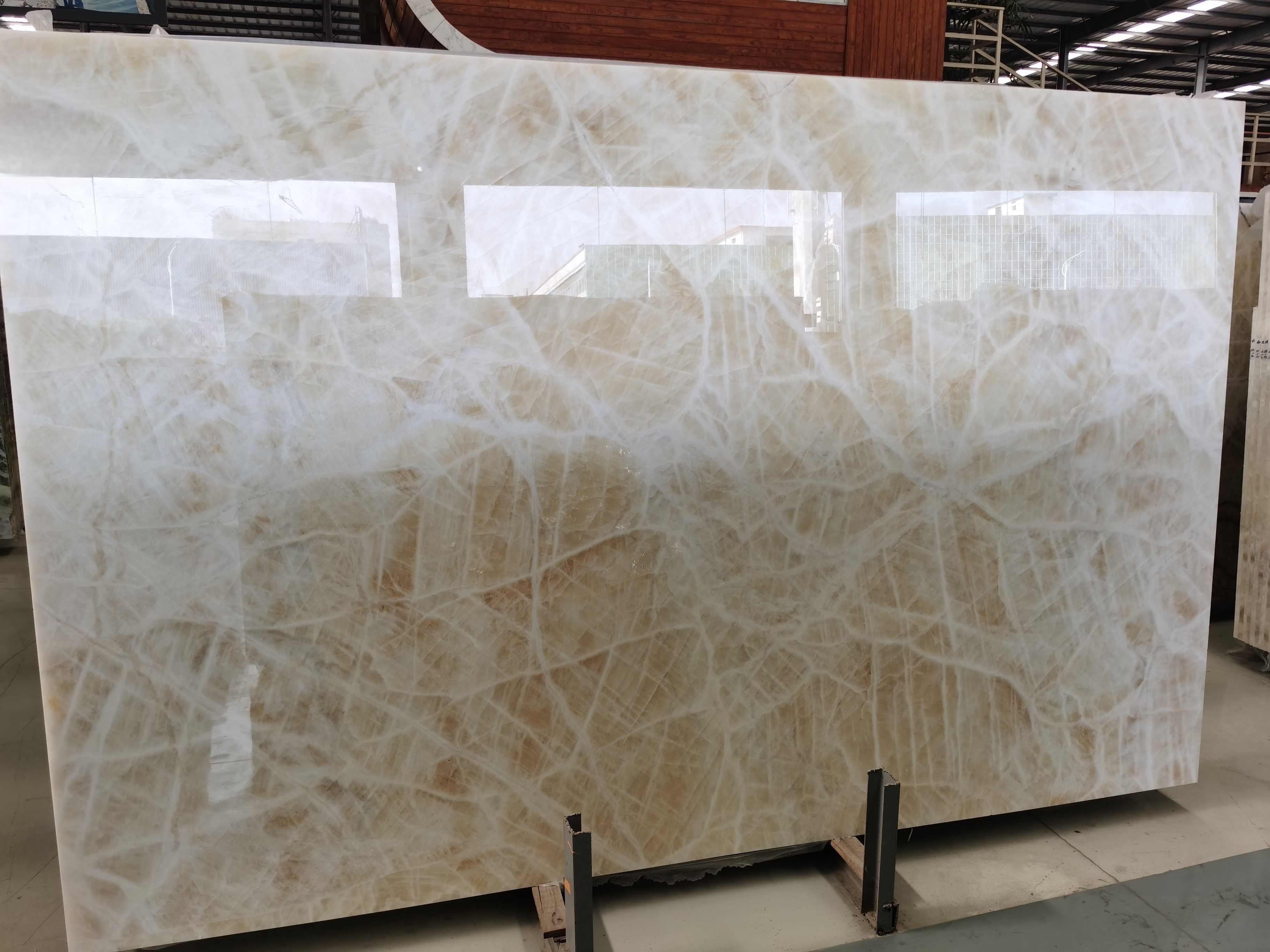 Pear Sugar Honey Onyx Slab - raise stone