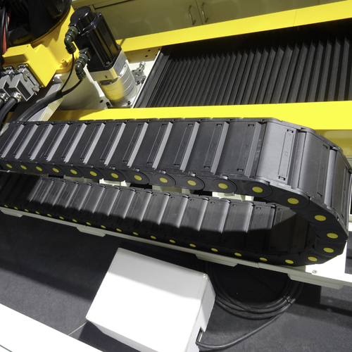 Advanced Cleanroom Drag Chain Solutions for Particle-Free Cable ...