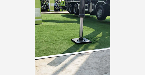 Round Crane Outrigger Pads | UHMWPE Heavy Duty Support Pads